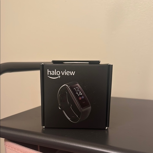 Amazon | Wearables | Amazon Halo View Fitness Tracker | Poshmark